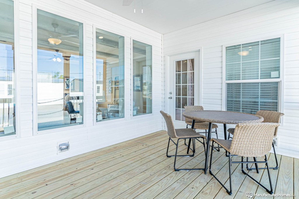 Santana | Model TE32663E – Corbett's Mobile Home Center